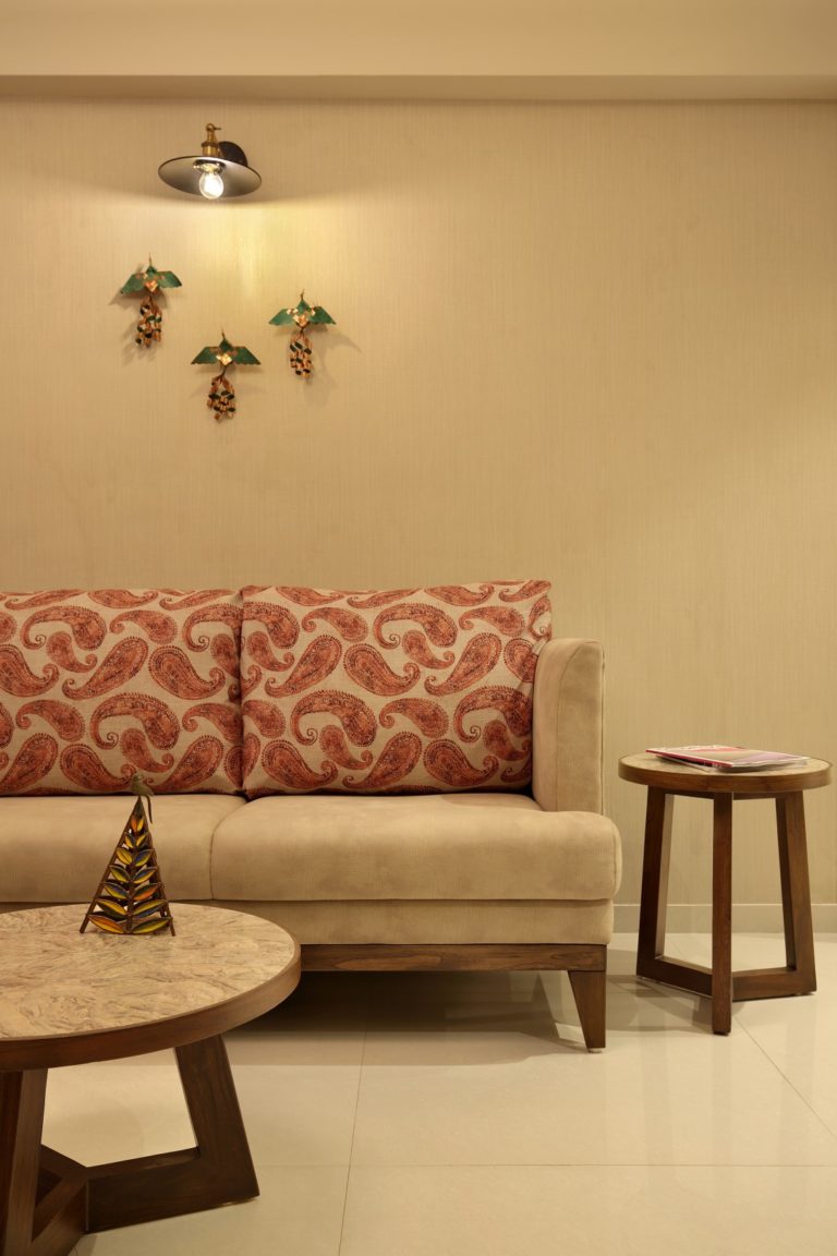 Fusion Design of Apartment is Aesthetically Appealing | Studio7 - The ...