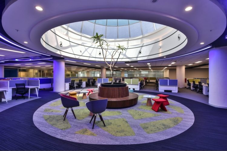 Office With Large Skylights Converts Gloomy Areas into Vibrant ...