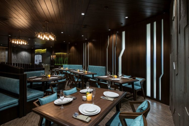 Vintage Looking Restaurant Design Has Modern Experience | Neovana ...