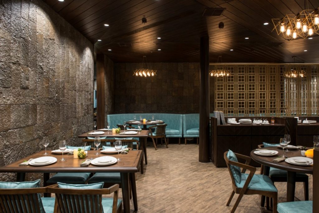 Vintage Looking Restaurant Design Has Modern Experience | Neovana ...