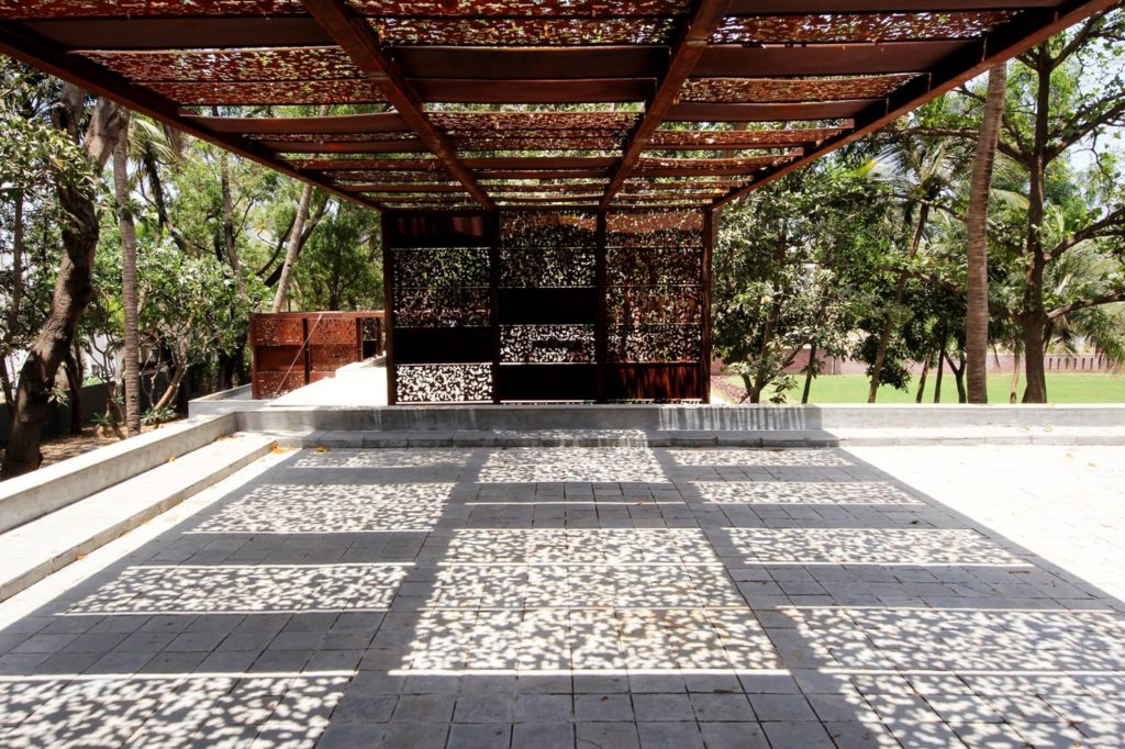 Residence Designed on the Notions of Swastika | Reasoning Instincts ...