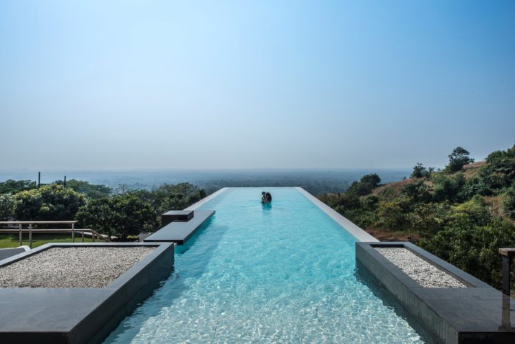 Infinity Pool House to offer an experience in an urban context of ...
