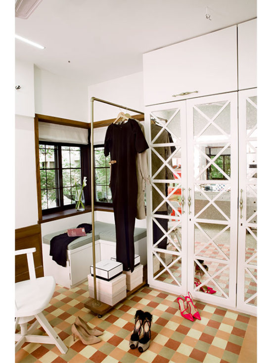Alia Bhatt's Home Interiors Refects Her Bubbly Persona - The Architects ...