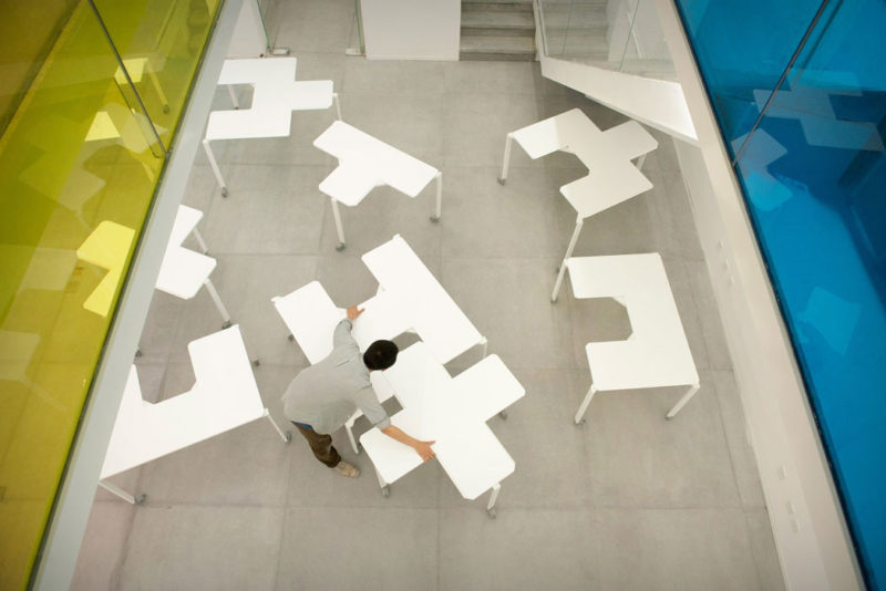 TETRIS TABLES : Table That Fits The Needs - The Architects Diary