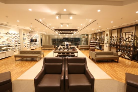 Rapport Shoe store Interiors by FRDC | Vijaywada - The Architects Diary