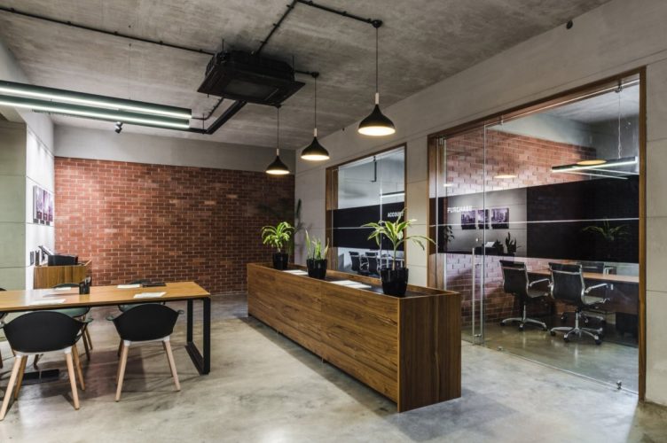 Space with Minimal and Contemporary Approach | Real Estate Offices ...