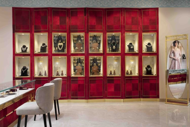 HSJ jewellery Showroom Interior Design by RMDK - The Architects Diary