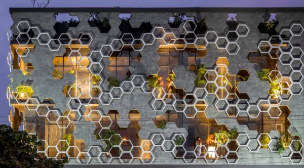 Hexagonal Facade Design Emerged as a Buffer of Stratifying Elements ...