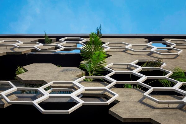 Hexagonal Facade Design Emerged as a Buffer of Stratifying Elements ...