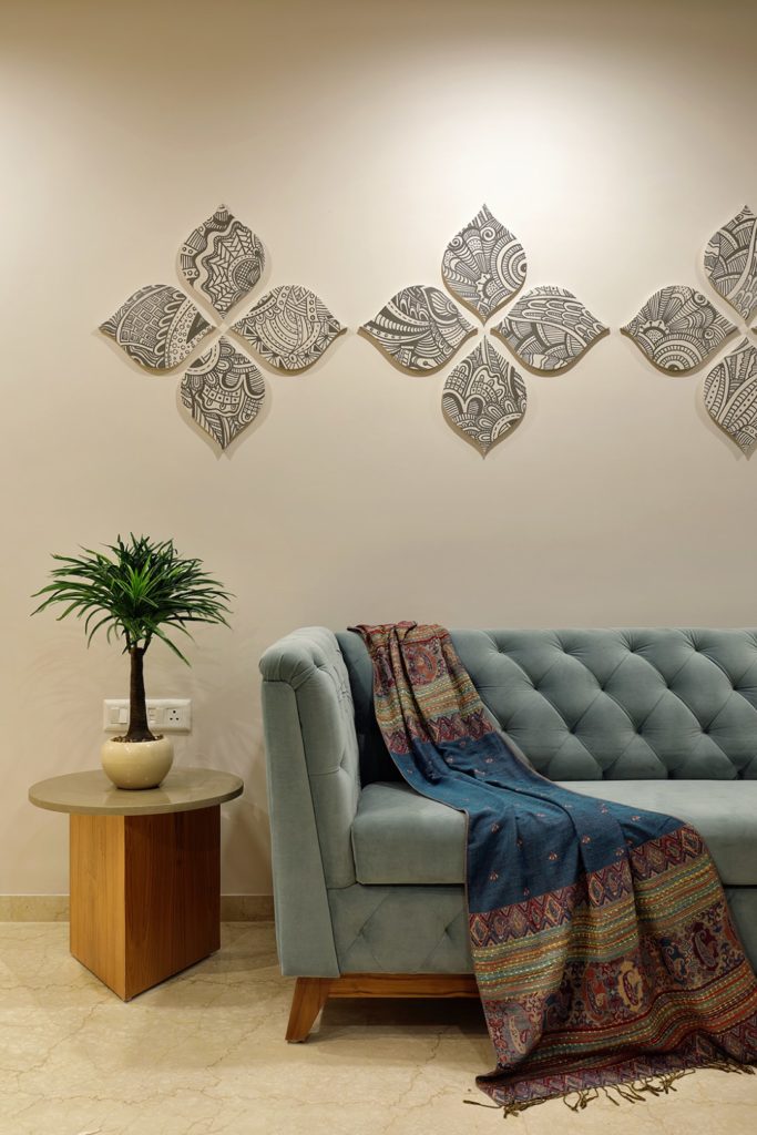 Floral Pattern Inspires Apartment Interiors | Studio 7 - The Architects ...