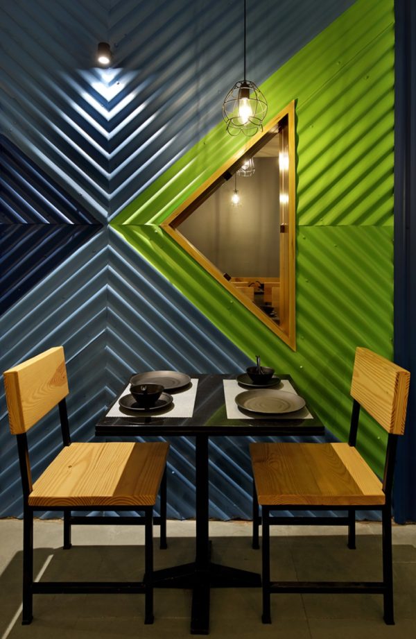 Restaurant Design With Reusable Materials | Manoj Patel Design Studio ...
