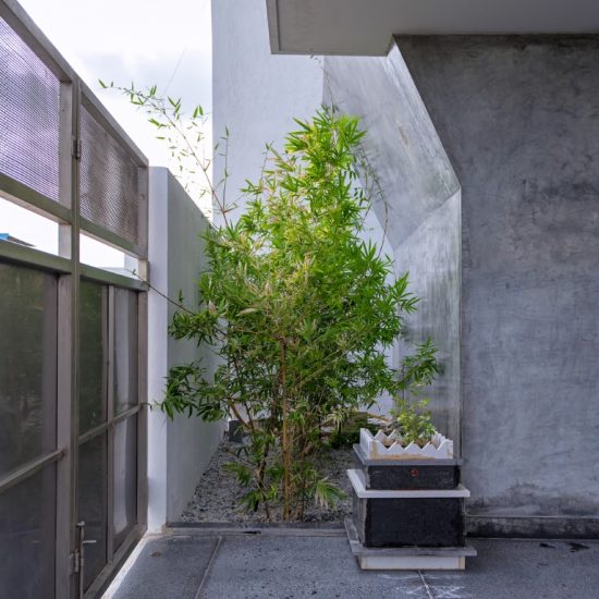 Minimal Rectilinear House | Sudaiva Studio - The Architects Diary