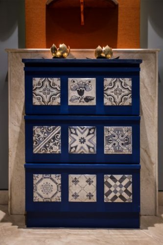 The Rustic Soul -Neo Classical Style Residential Interior | Spacekraft ...