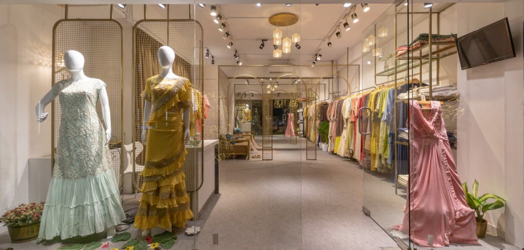 Boutique Design: Fusion of Indian Traditional Elements With ...