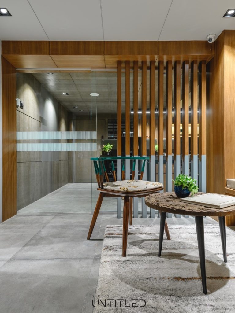Modern Yet Earthen Feel Office Interiors | Studio Untitled - The ...