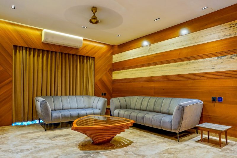 The Sailor House-Mid-Century and Contemporary House | One Plus 1 Studio ...