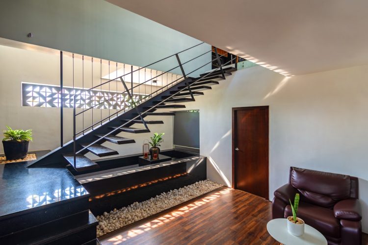 The “V” House | Radical Architecture Design Consultants - The ...