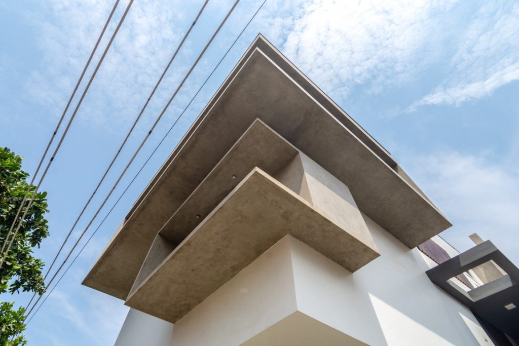 The “V” House | Radical Architecture Design Consultants - The ...