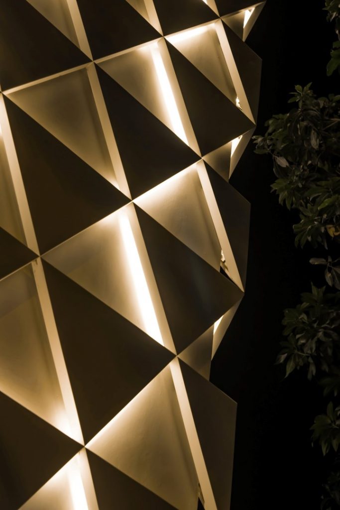 JK House With Sculptural Facade Design | Conarch Architects - The ...