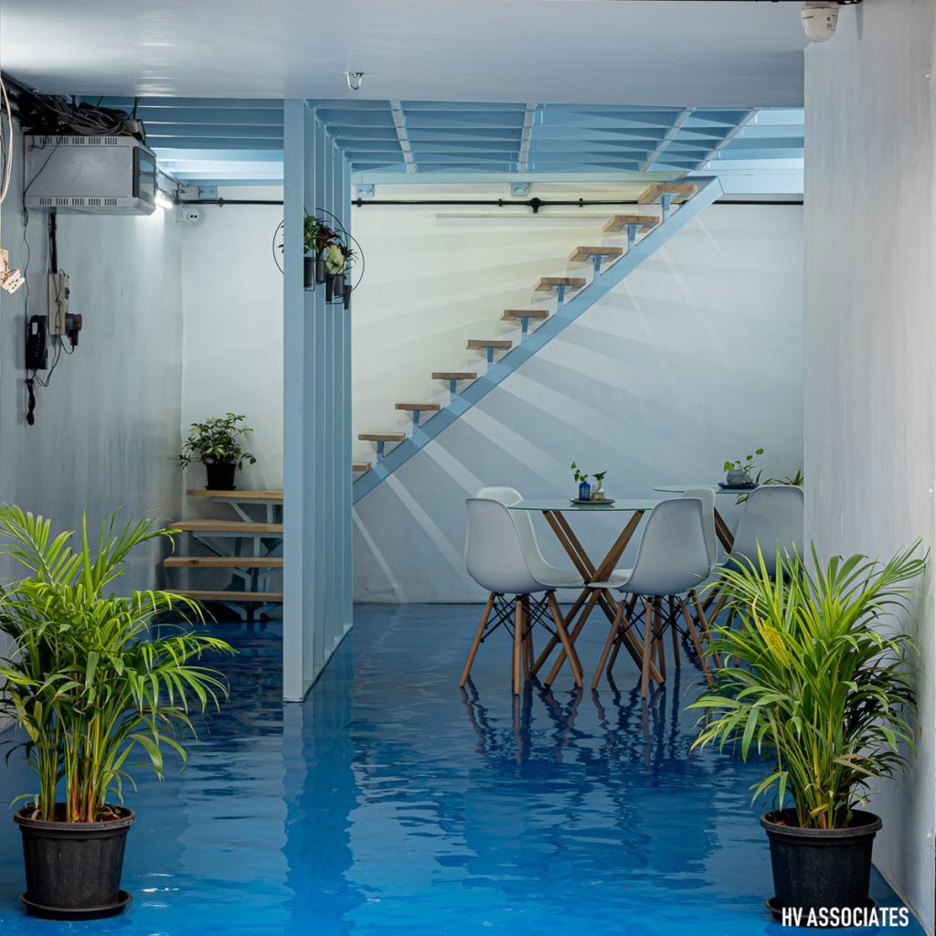 Mood Tinted Blue Office Interior | HV Associates - The Architects Diary