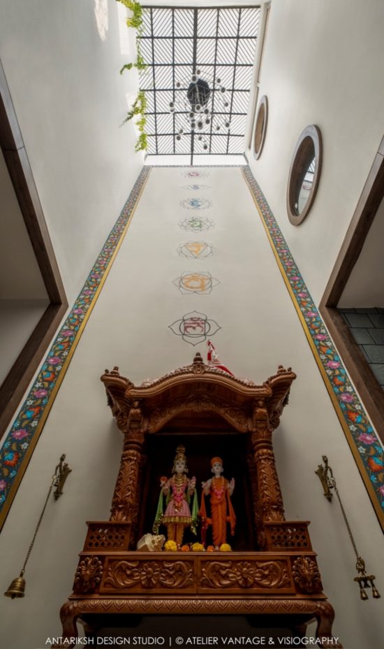 Bungalow Elevation is a Play Of Patterns and Textures | ANTARIKSH ...