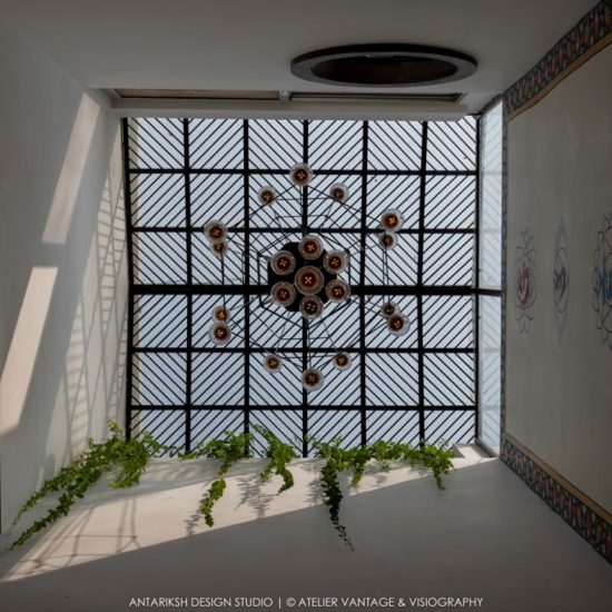 Bungalow Elevation is a Play Of Patterns and Textures | ANTARIKSH ...