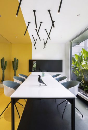 Hellow Yellow -Workspace Interior | Humming Tree - The Architects Diary