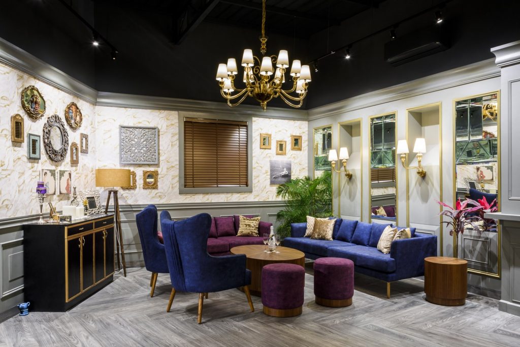 Lounge Interior With An Eclectic Sense Of Luxury And Comfort | Design ...