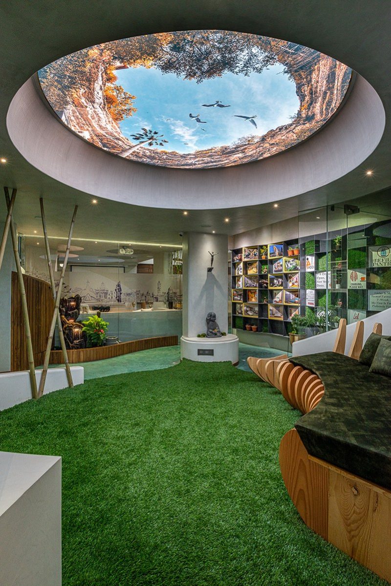 Unconventional And Dynamic Office Space Design | Chitte Architects ...