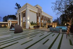Mansion House Design With Modern And Ergonomic In Function | Design Studio-Ruchir sheth - The ...