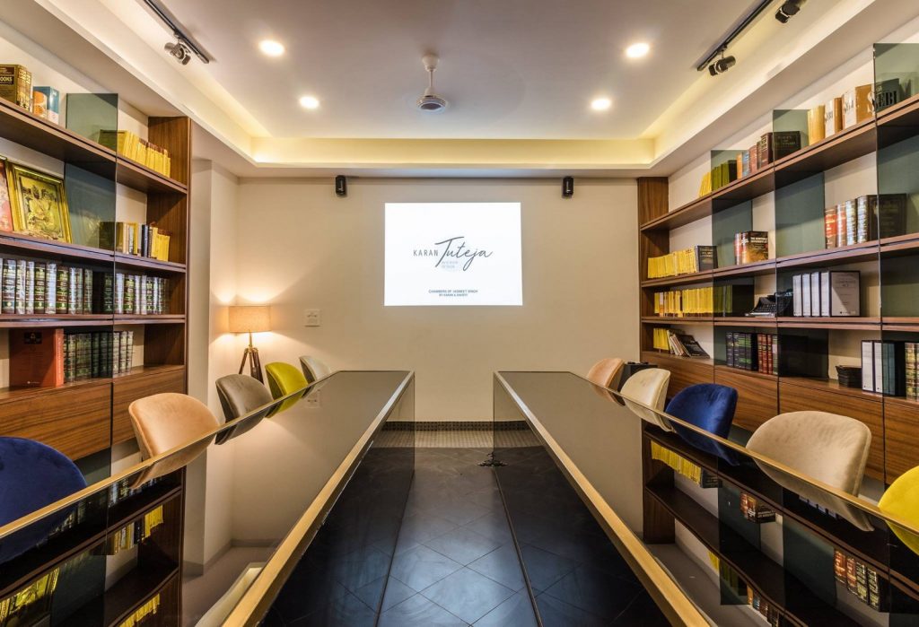 Vintage Style Advocate’s Office Interior | Karan Aakriti Interior ...