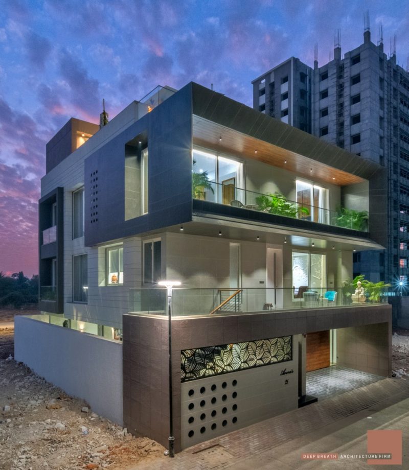 Bungalow with Exquisite Look & Luxury Living | Deep Breath Architecture ...