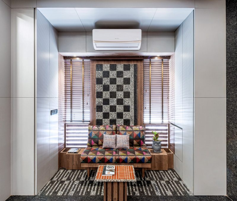 A Corporate Office Space Inspired By Clay Tile Forms | Manoj Patel ...