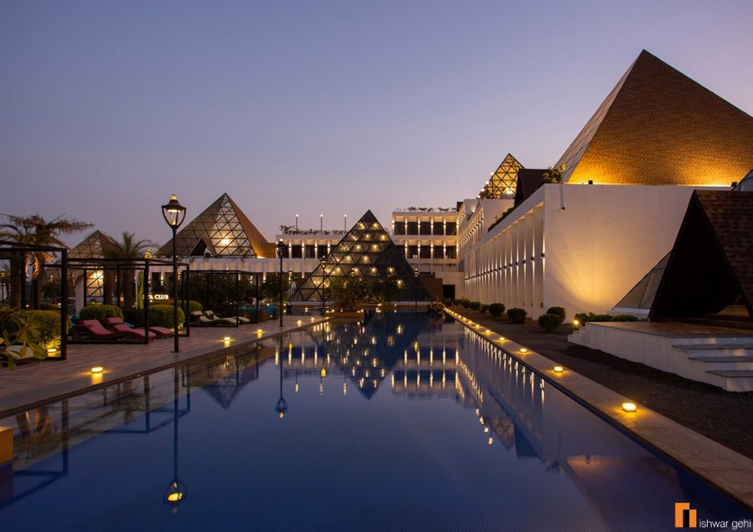 Aarya Club Design Having Majestic Views Of Monumental Pyramids | Ishwar ...