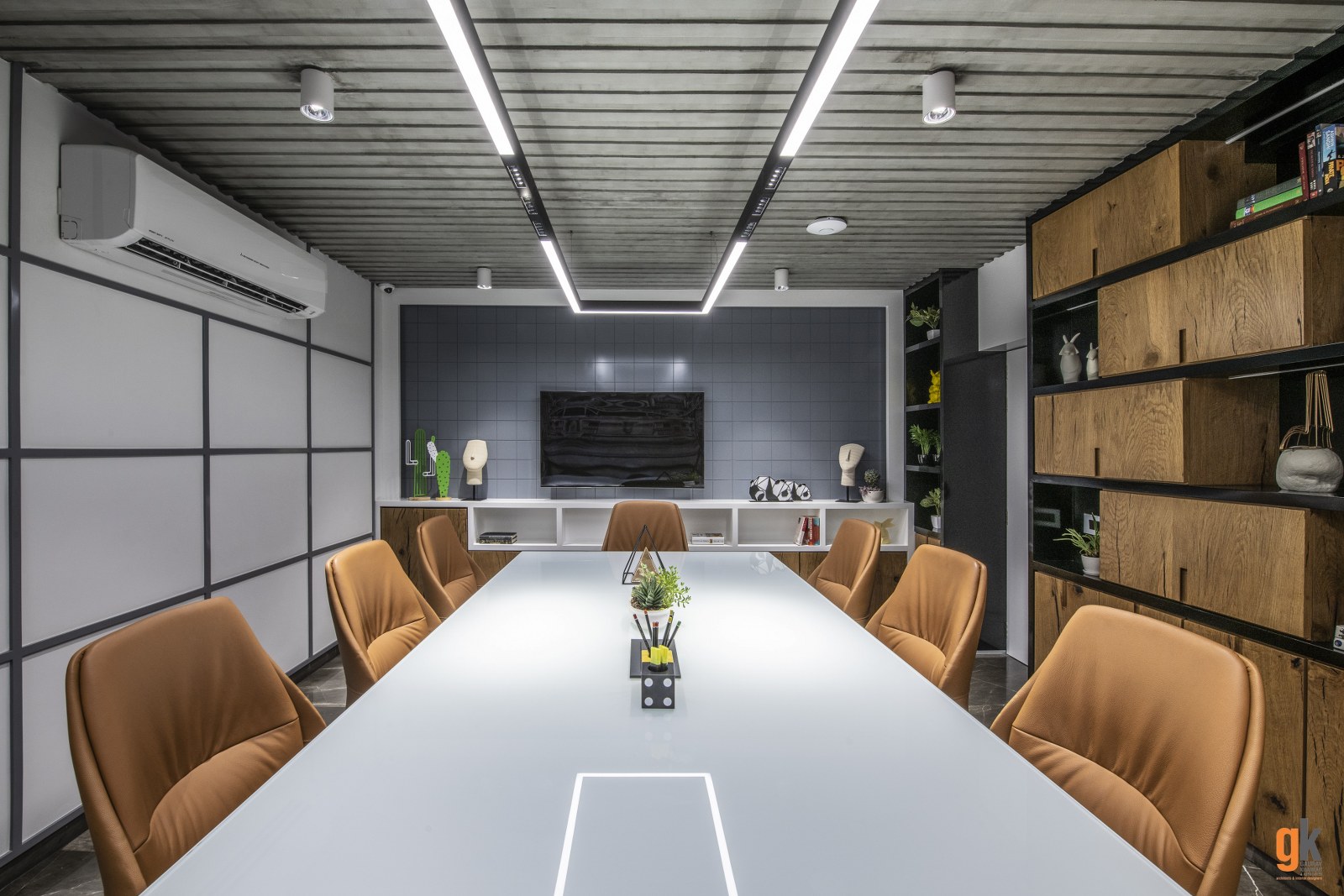 Contemporary, Clear-Lined, And Minimalistic Office Space | Gaurav ...