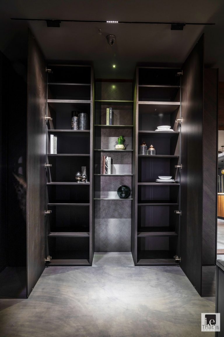An Underground Kitchen Showroom Which Has Its Roots Tied To Italy | I.E ...