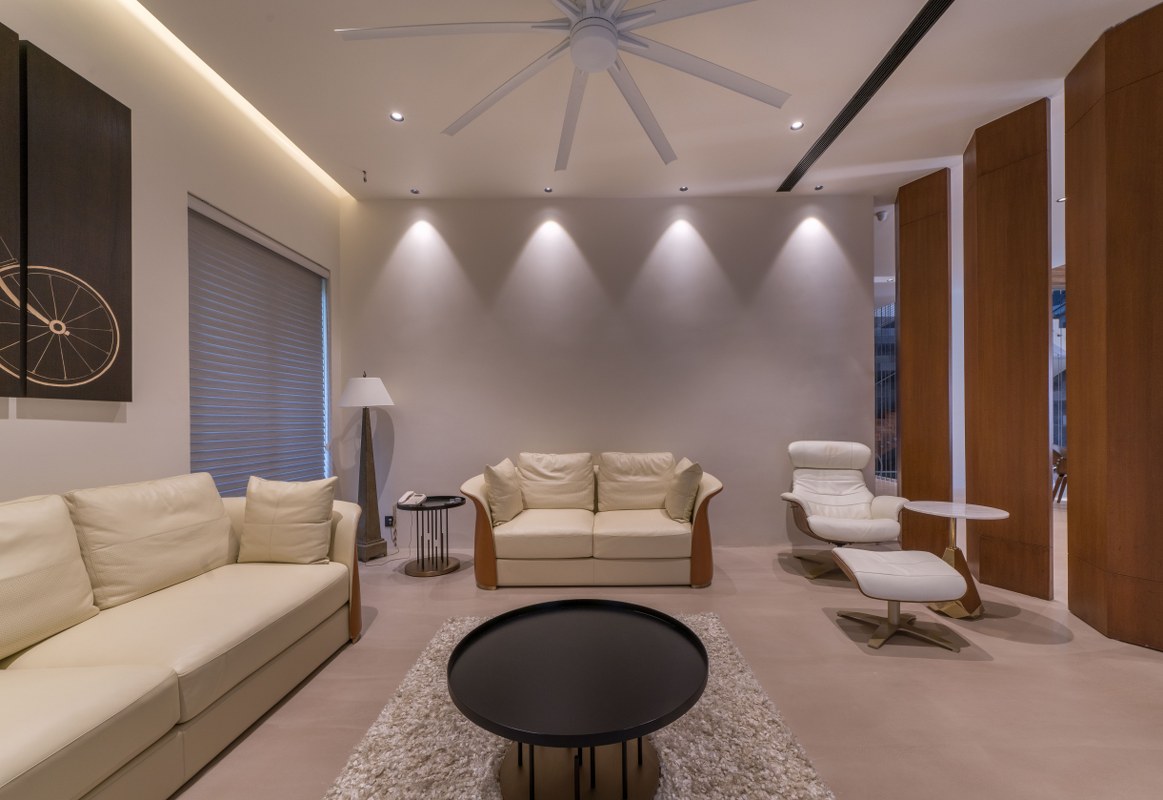 'House Of Tropics' A Classic Design Inspired By Nature | Urban Zen ...