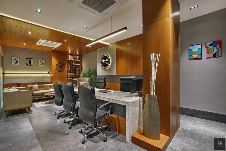 Vihal Buildcon Office Is The Basic Unison Of Veneer And RCC texture ...