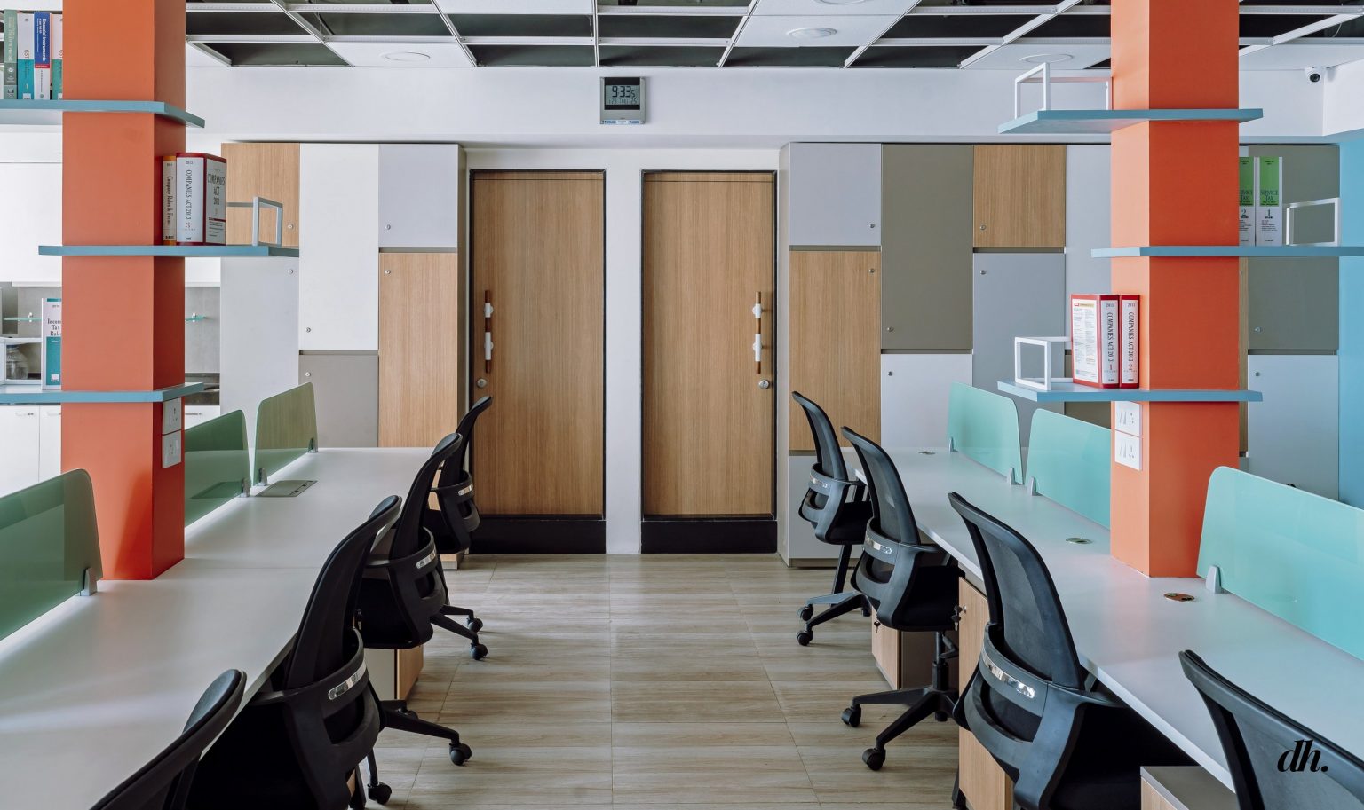 Vibrant Office With Dynamic And Stimulating Work Environment | Dhruti ...