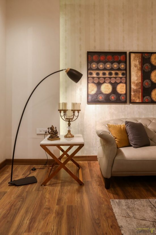 Facade With Staggered Rectangular Volumes That Greets With Warmth And ...