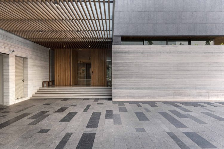 H-House Stands Strong With Minimal Architectural Forms | Co.Lab Design ...