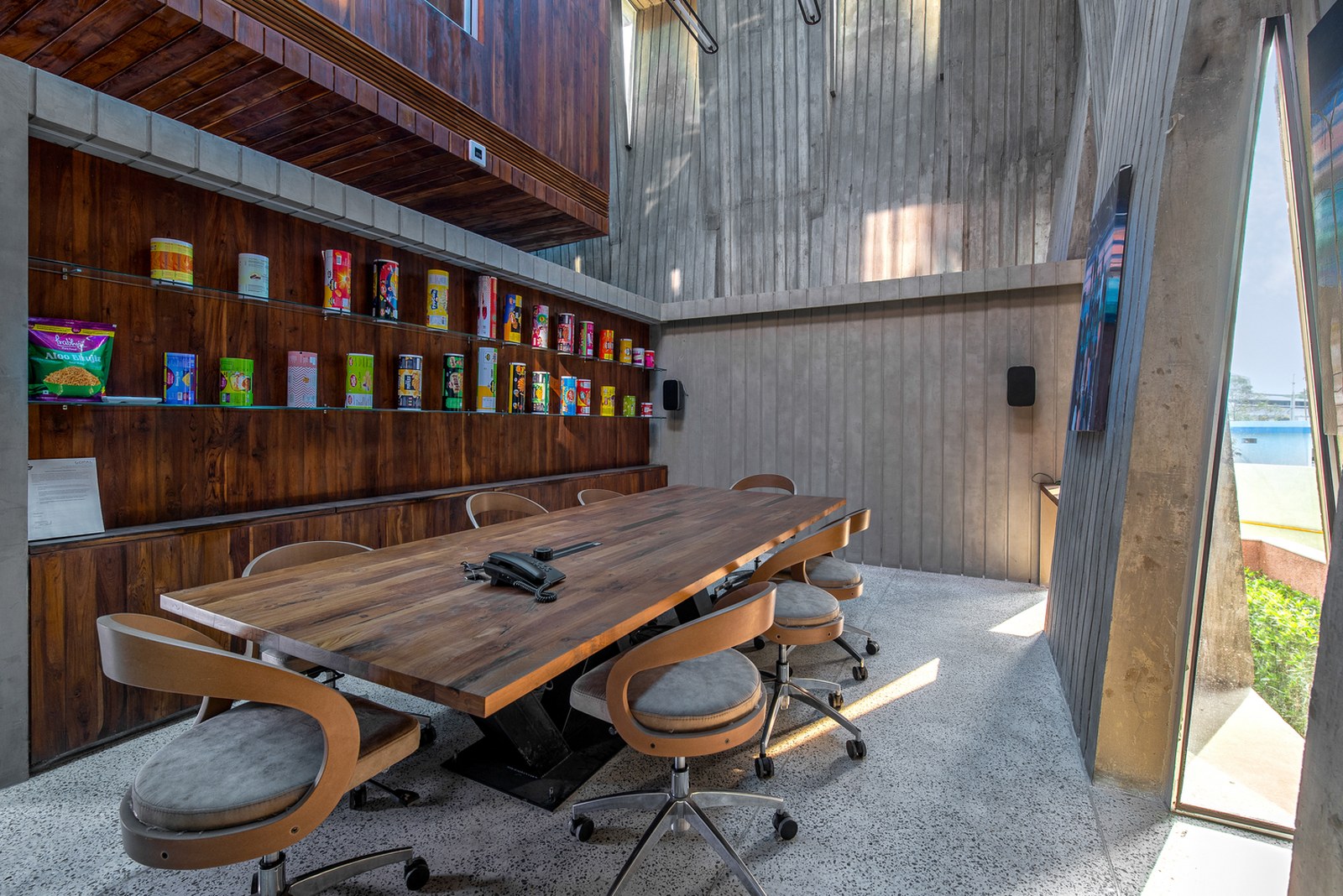 The Concrete Facades Of This Office is An Amalgamation Of Tilted ...