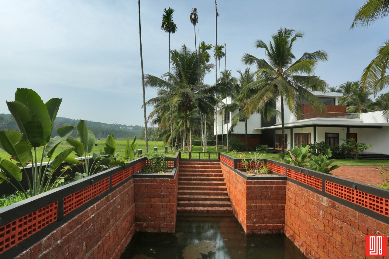 Box House: A Combination Of Scandinavian Art And Kerala Craft | Uru ...