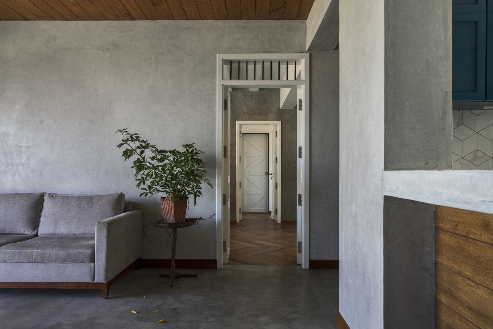 Apartment Design With Concept Of Wabi-Sabi, Simple And Close To Nature ...