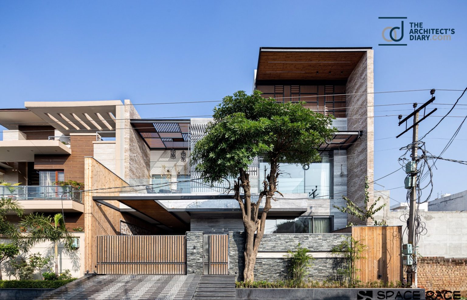 Universal Design Abode Is A Perfect Blend Of Aesthetics And Comfort ...