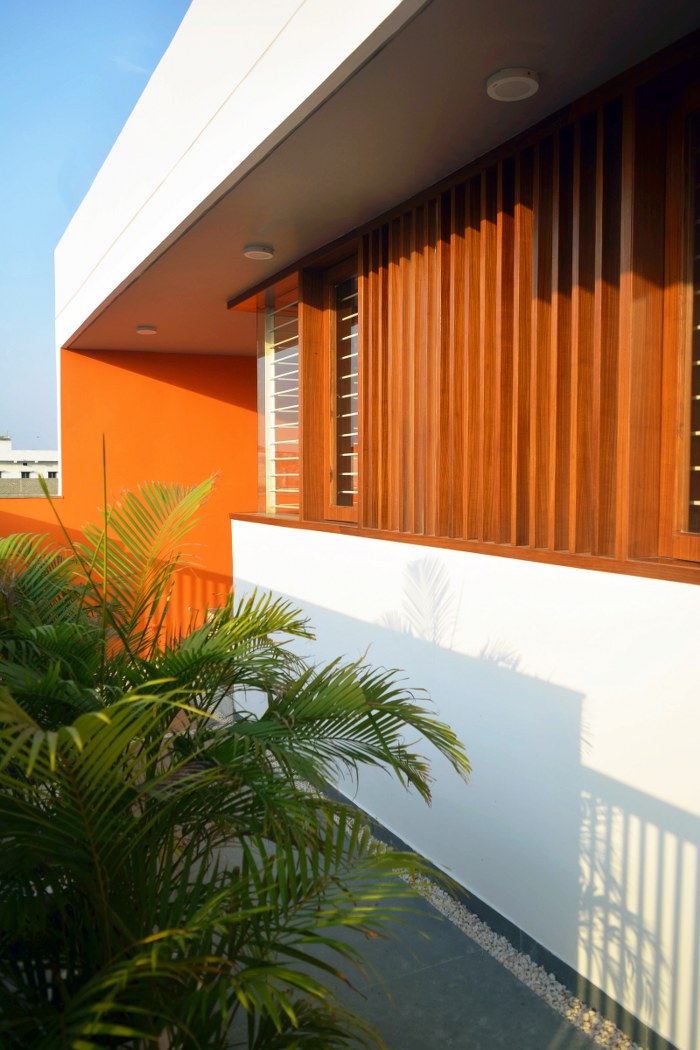 Orange House - A Very Minimalistic Design Approach | Studio Habitect ...