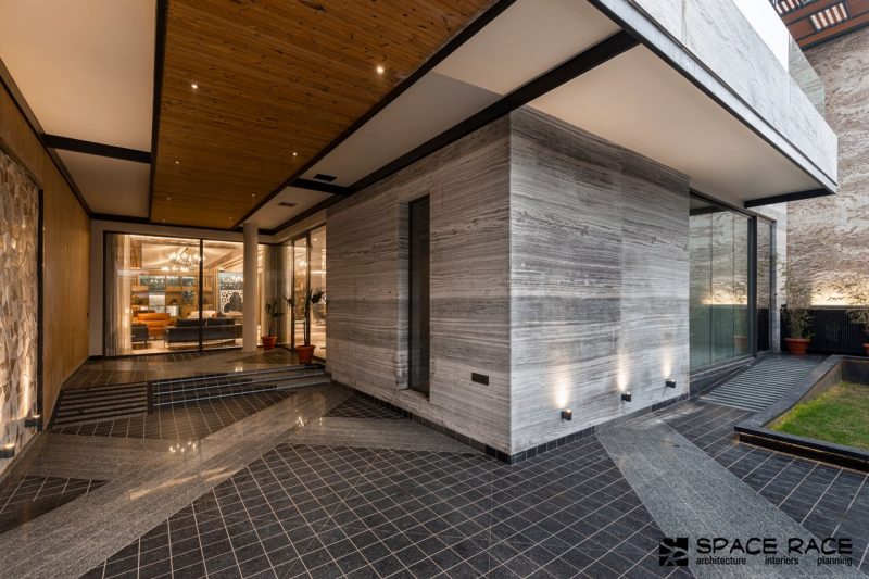 Universal Design Abode Is A Perfect Blend Of Aesthetics And Comfort ...