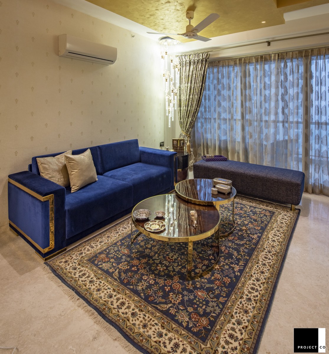 Apartment In Gurgaon Has Modern, Yet Distinctly Traditional Indian Home ...