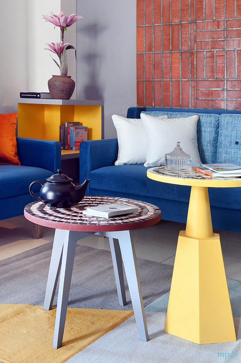 Clay sculpture and Brick pattern set the scene For This Apartment ...