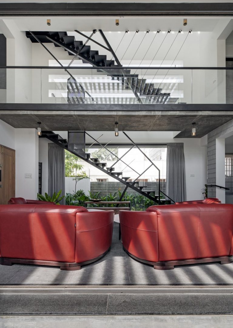 The Elemental - A Meticulous Composition Of Horizontal And Vertical ...